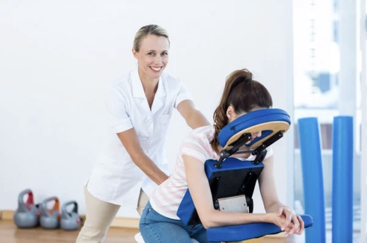 3 Common Techniques for Students in Massage Therapy Training to Learn ...